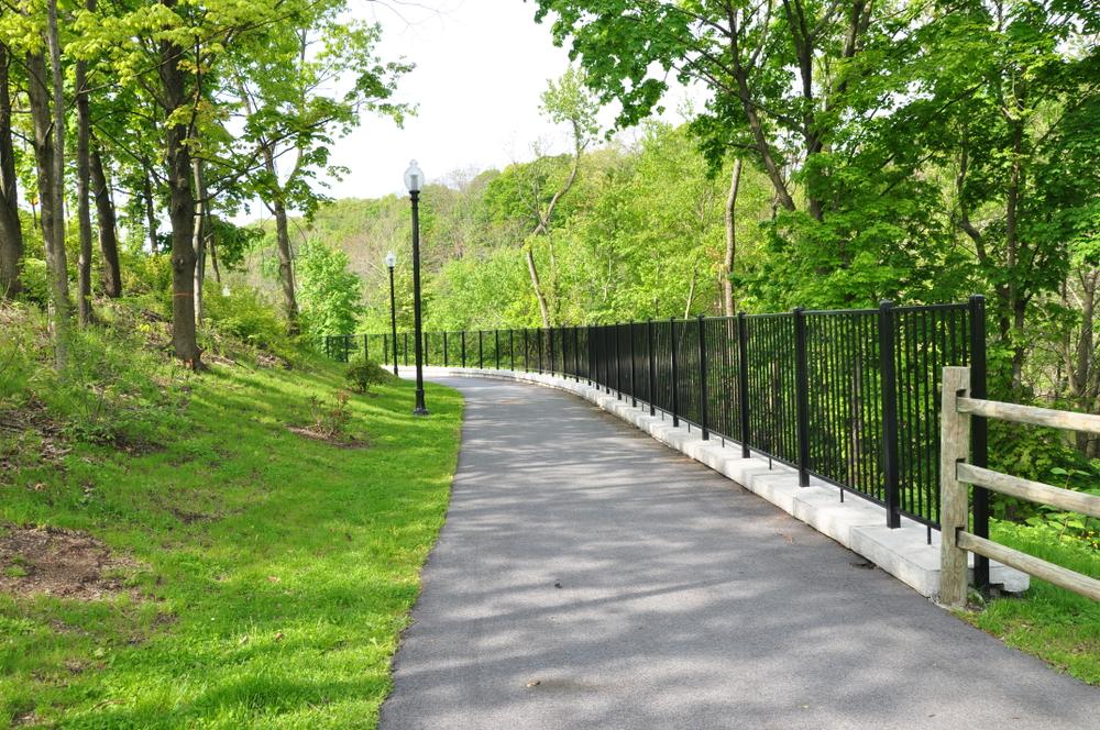 Seymour Greenway (Naugatuck River Greenway) - Connecticut Trail Finder