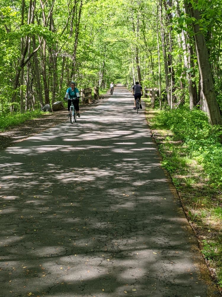 Farmington Canal Heritage Trail - Connecticut Trail Finder
