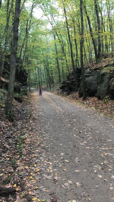 Hop River State Park Trail - Connecticut Trail Finder