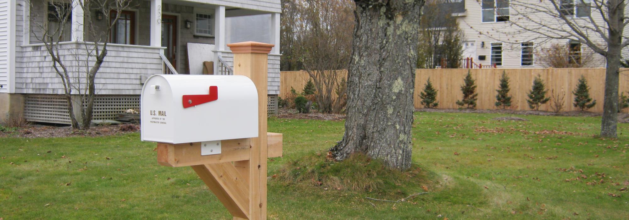 Cedar Posts - Gallery - Main Line Fence