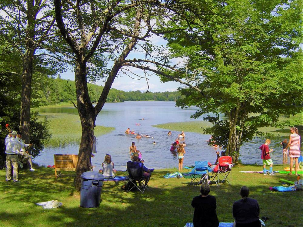 Lily Pond - Maine Trail Finder