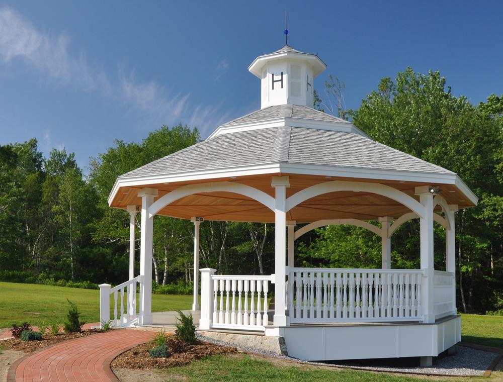 Mitchell Field - Maine Trail Finder